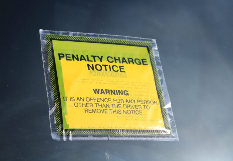 ULEZ Charge: How To Pay A ULEZ Fine & Cut It In Half | Motorway