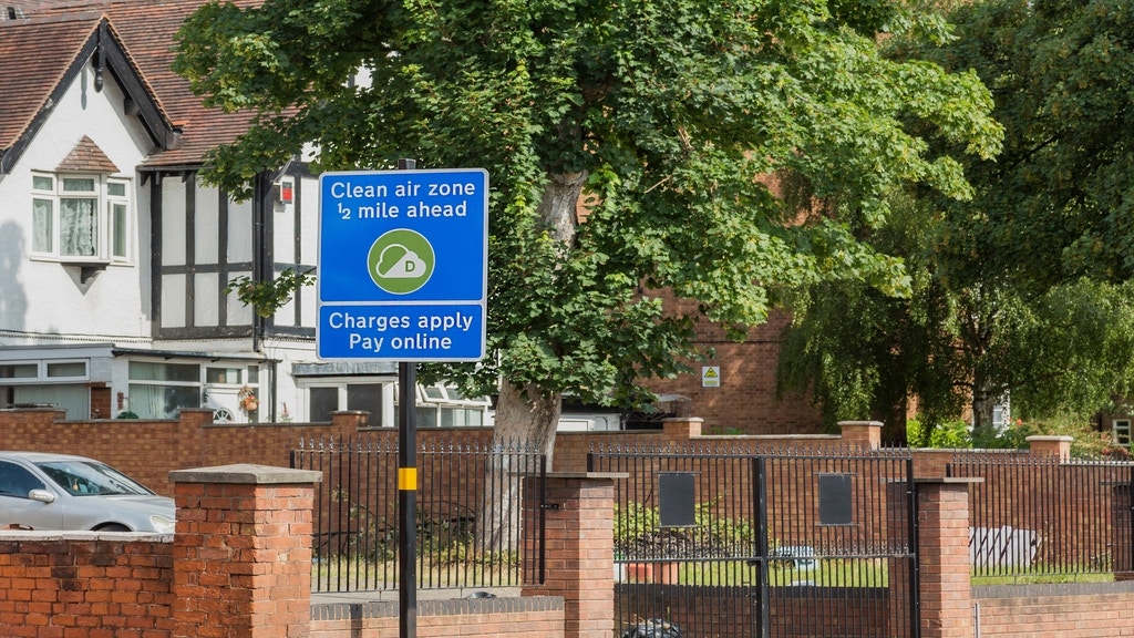 Emissions & Clean Air Zone Guides | Tips & Articles | Motorway