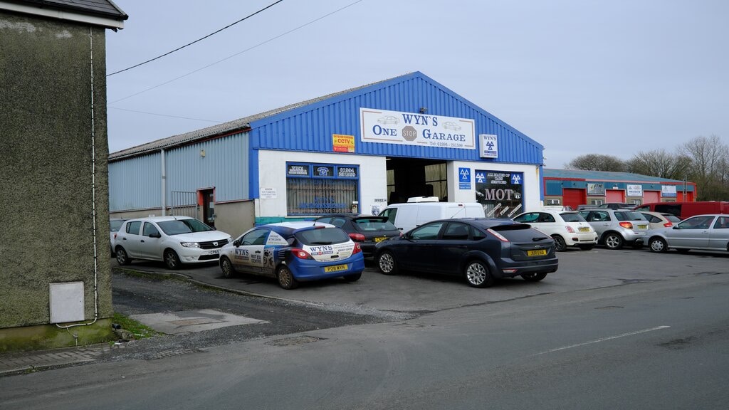 MOT Guides 2025 | Tips & Articles | Motorway