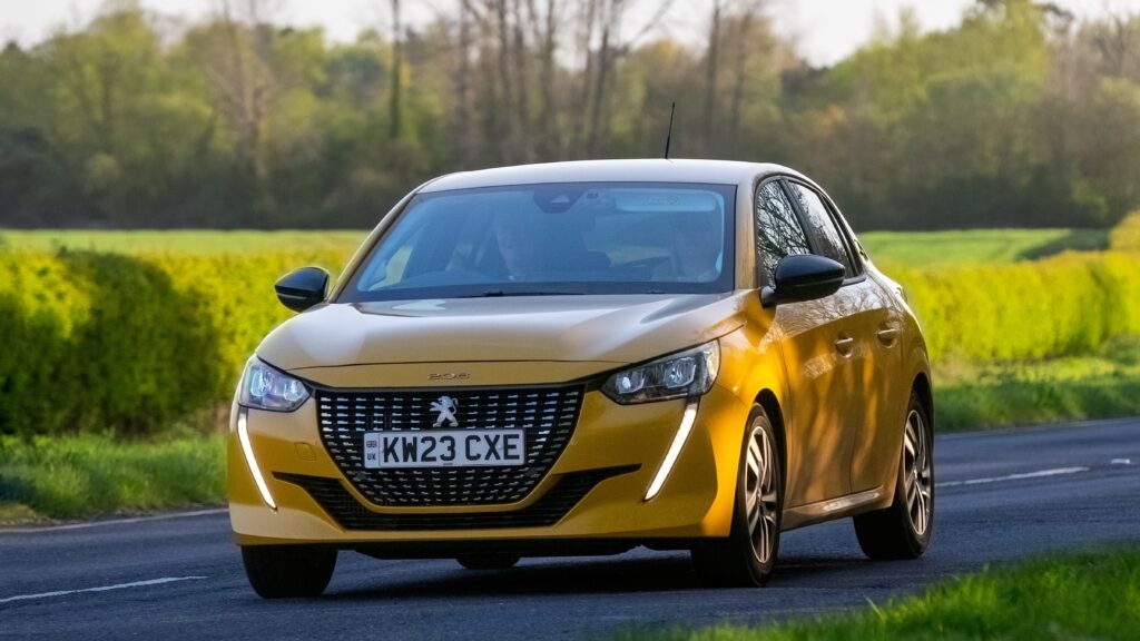 Best First Cars For New Drivers (2024 Update) | Motorway