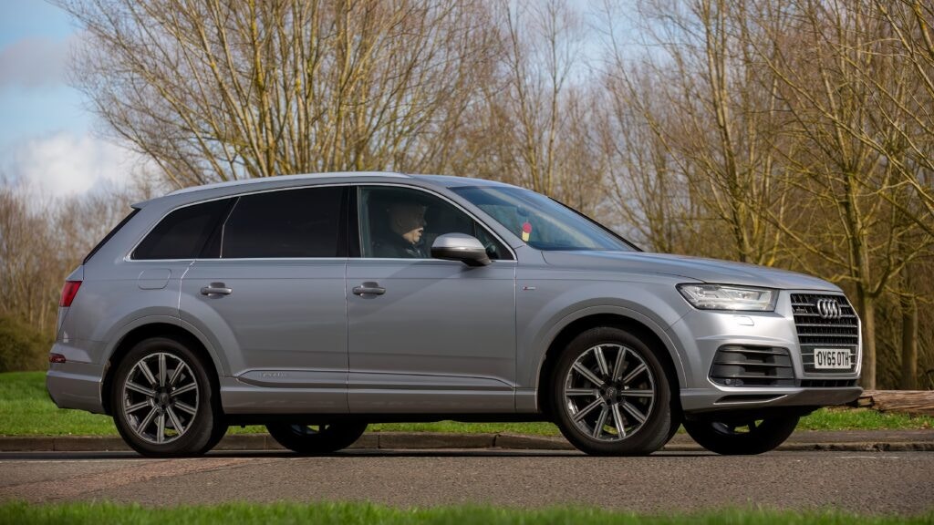 Best 7 Seater Cars (2026 Update & Reviews) | Motorway