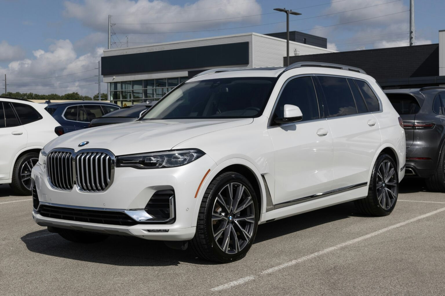 Best 7 Seater Cars (2026 Update & Reviews) | Motorway